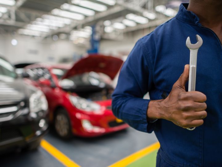 St. Louis Auto Body Shop Guide: Choose the Right One (2025)